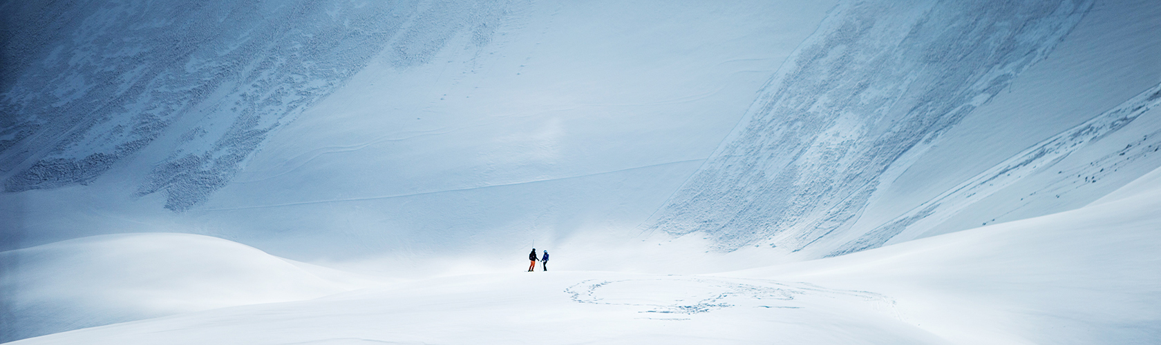 How to Choose an Avalanche Transceiver | Snow+Rock